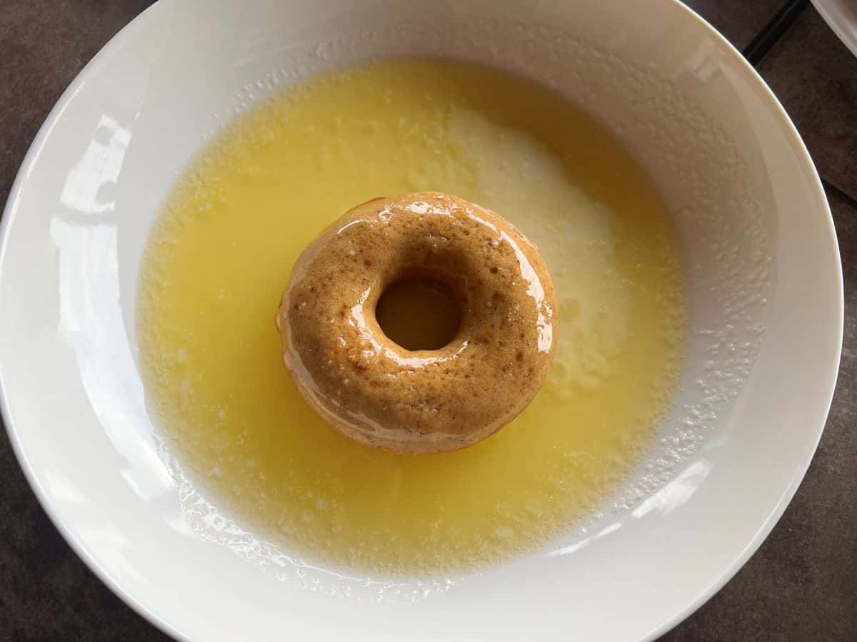 The Most Delicious Baked Apple Cider Donuts Recipe - Entertaining the ...